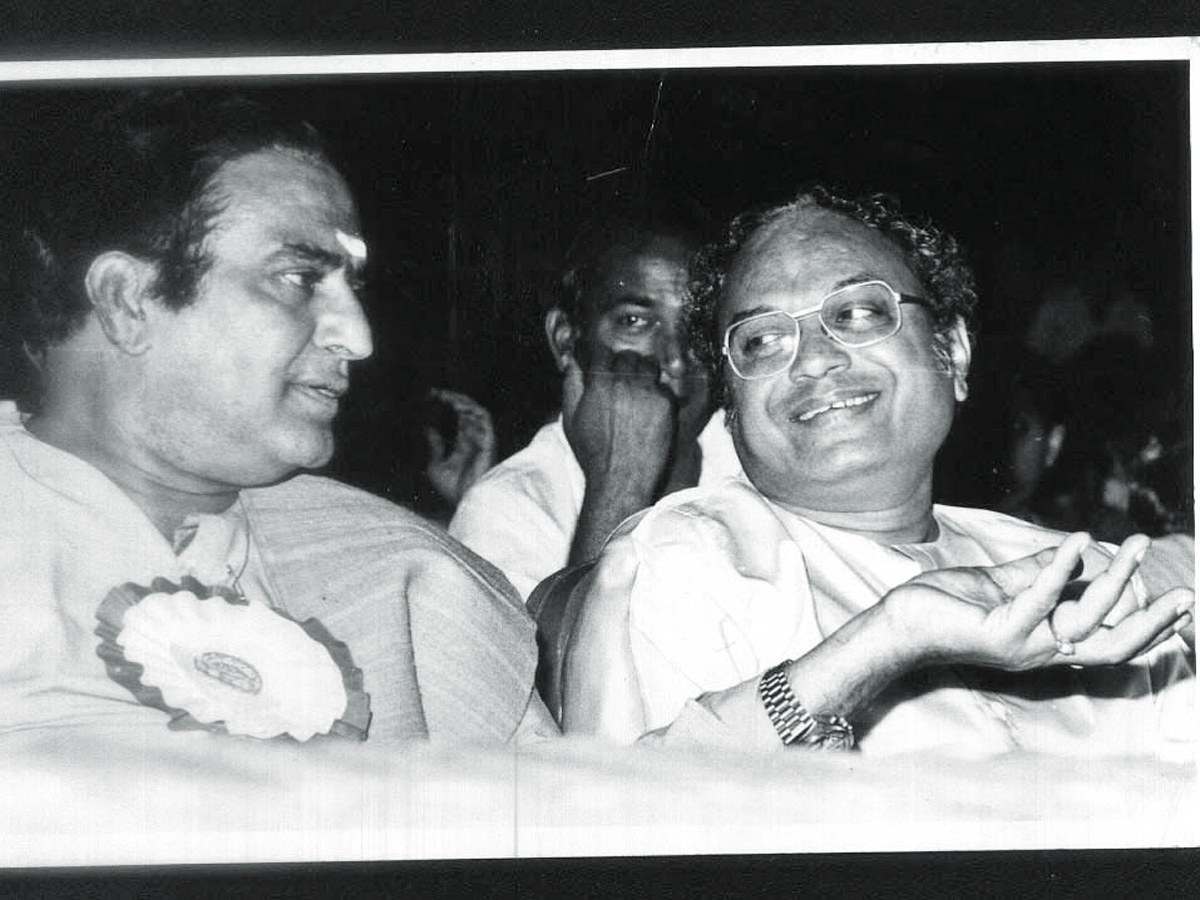 Senior NTR Unseen And Rare Photos : అన్న గుండె ఆగిన రోజు (ఫొటోలు) | Sr.NTR Death Anniversary ...